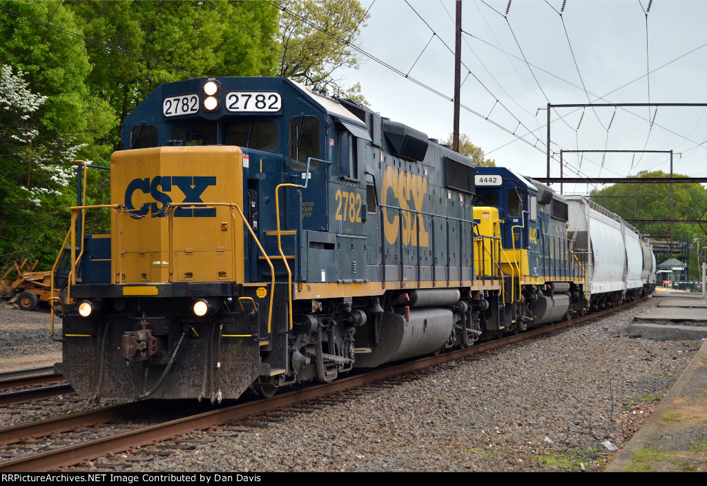 CSX GP38-2 2782 leads C770-07